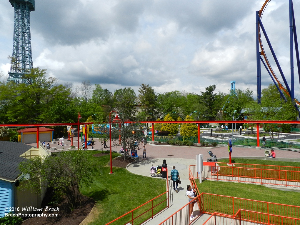 BrachPhotography - Kings Dominion - Planet Snoopy